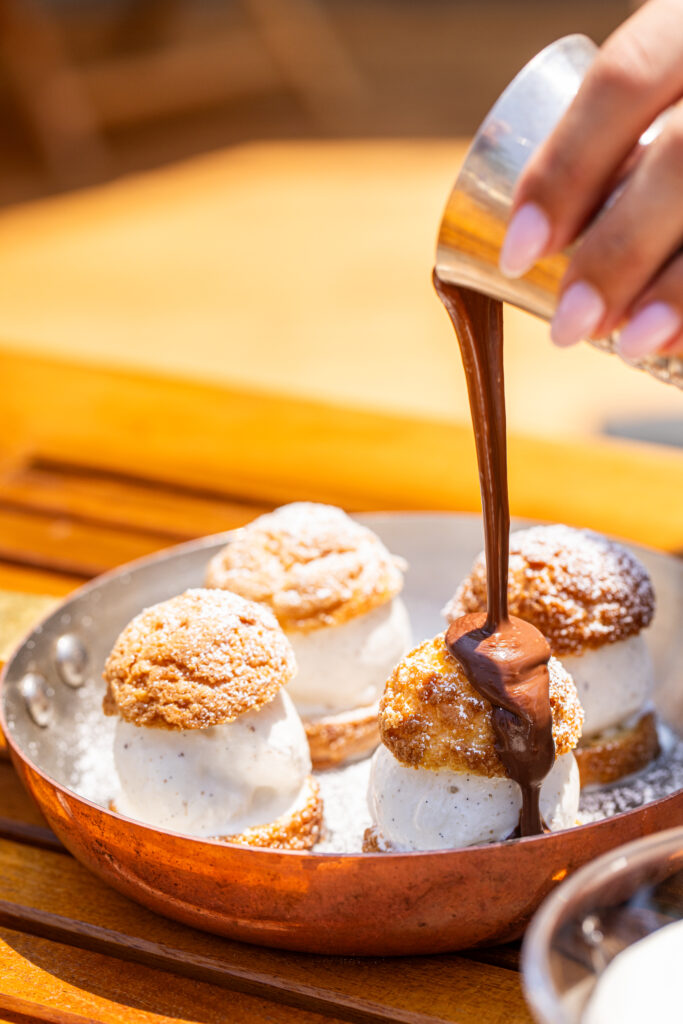 The Restaurant - Marius Monaco